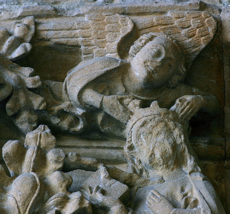 Hawton - Features and Fittings